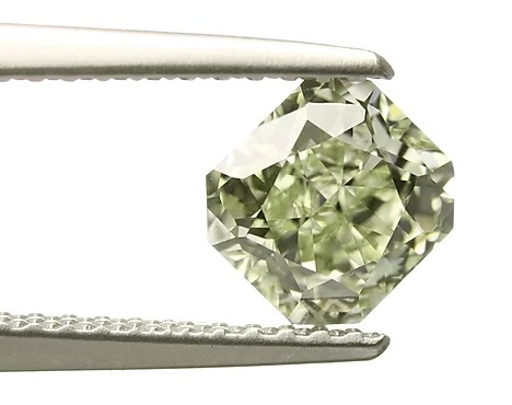 Natural Green Diamonds, Fancy Coloured Diamonds, Amgad, NY